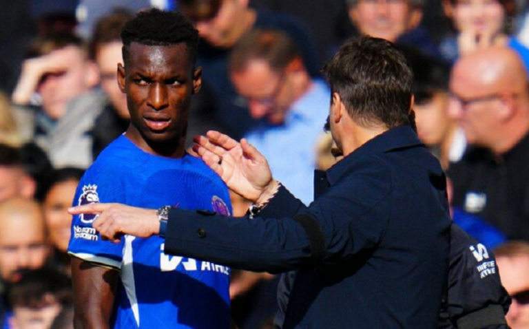 Pochettino so sánh Jackson với Kane